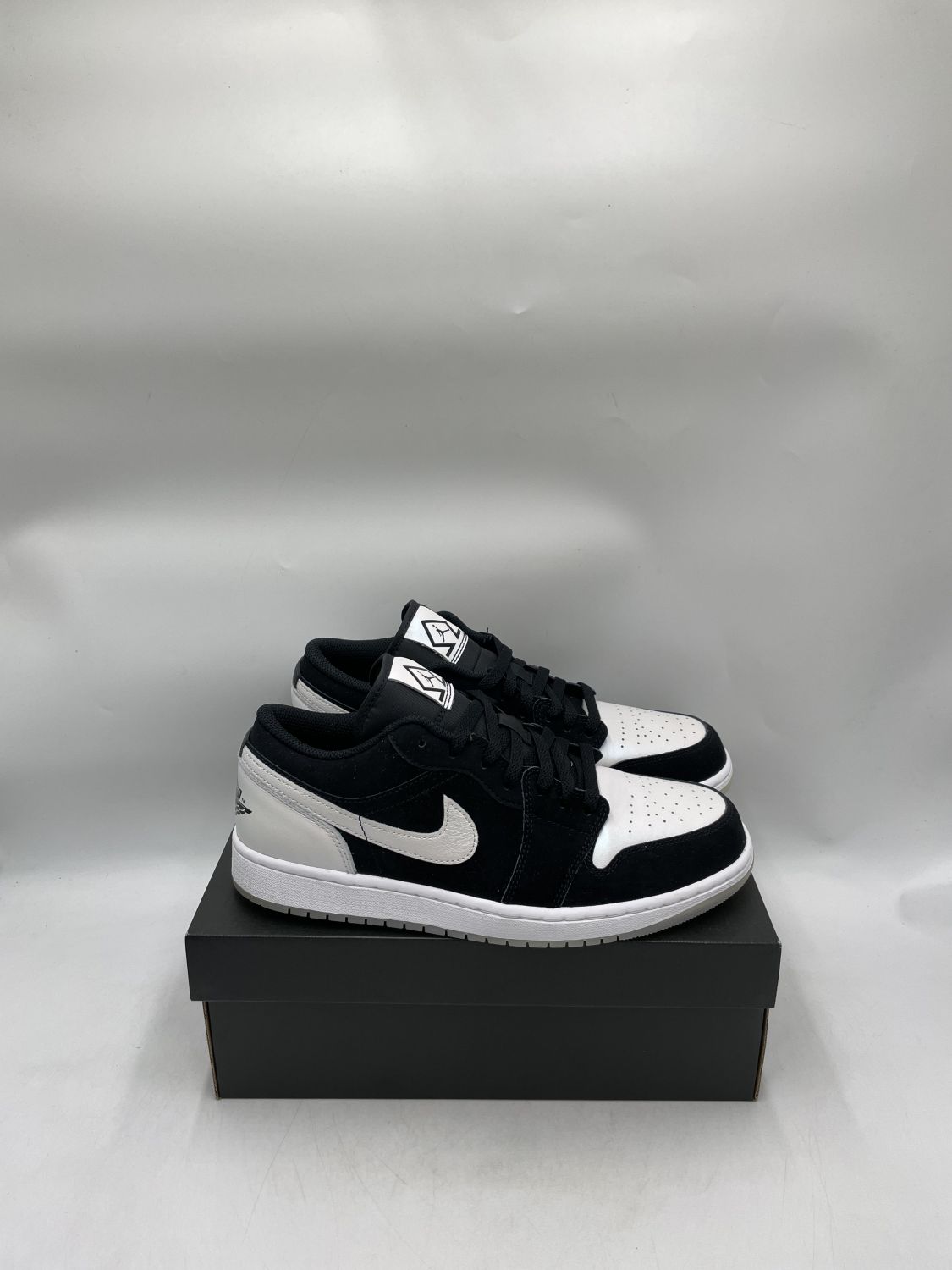 Jordan 1 Low Diamond Shorts | AfterMarket