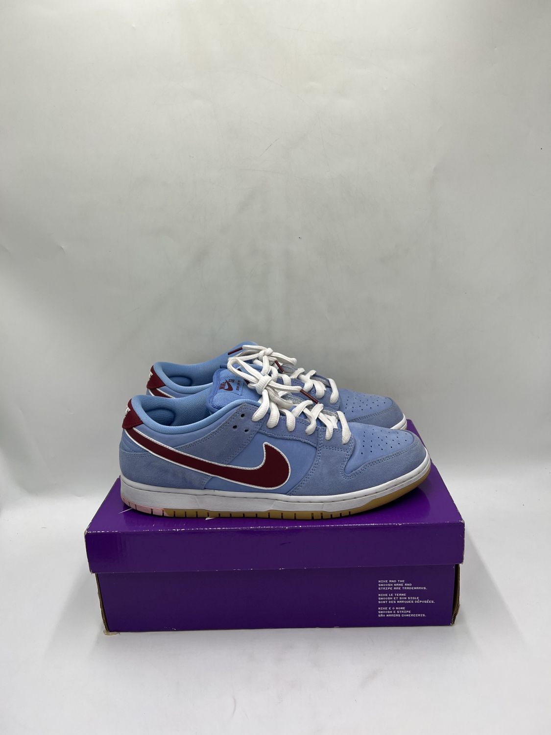 Nike SB Dunk Low Philadelphia Phillies | AfterMarket