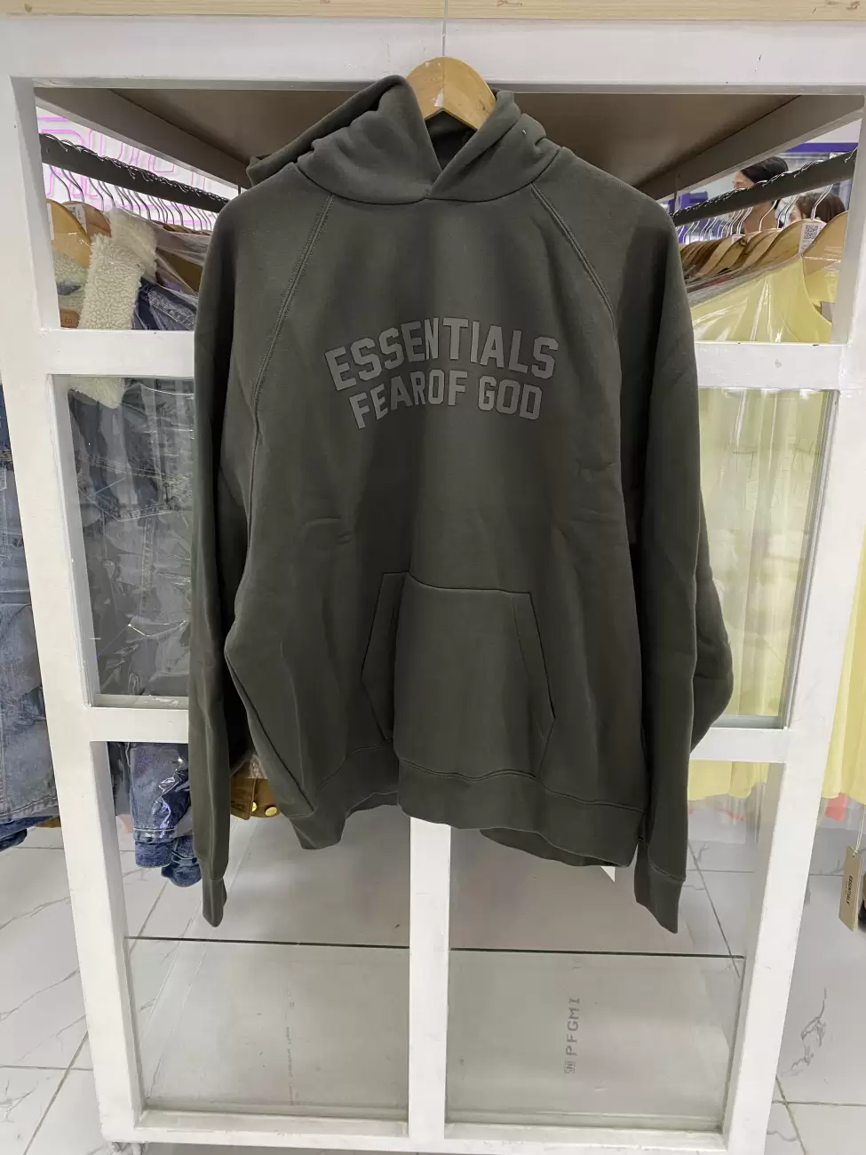 Fear Of God Essential Hoodie Ss23 Off Black | AfterMarket