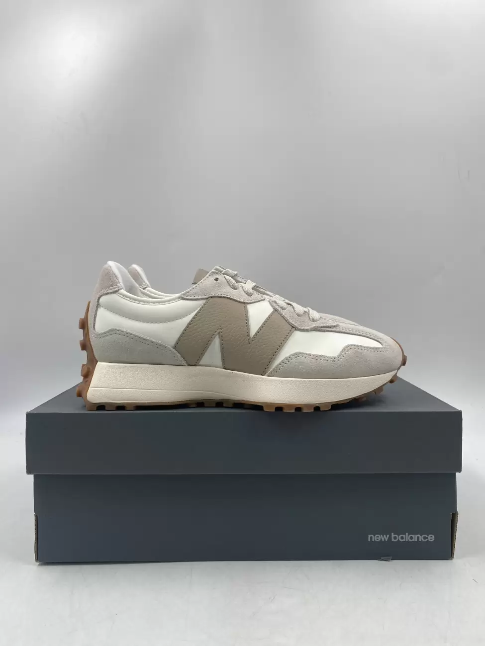 New Balance 327 Moonbeam Driftwood | AfterMarket