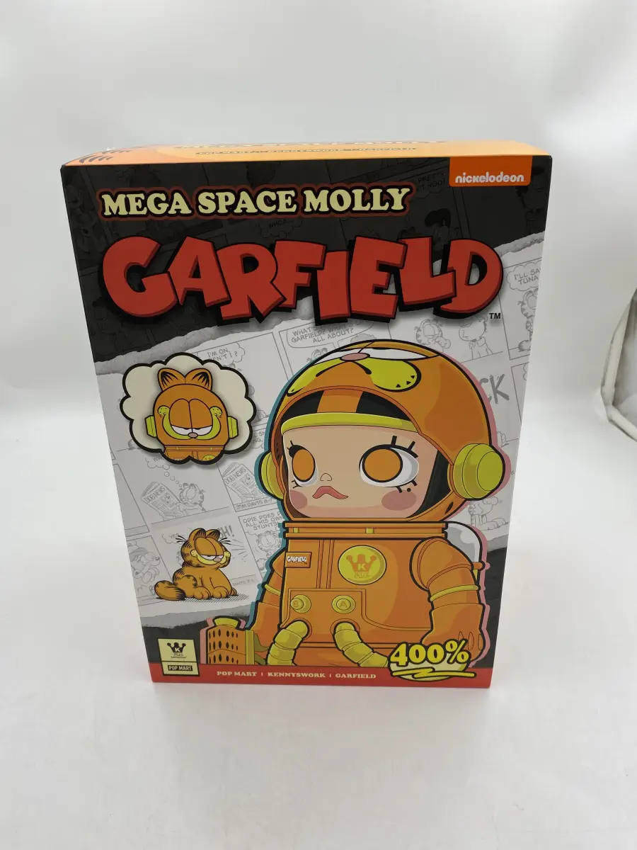Pop Mart Space Molly Mega Garfield 400% | AfterMarket