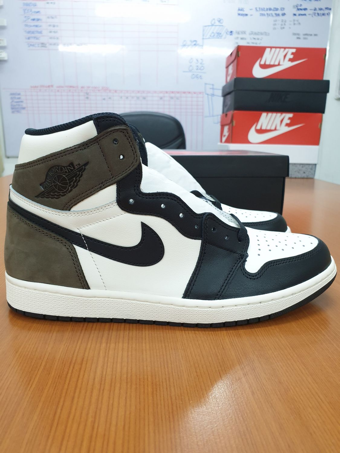 Jordan 1 Retro High Dark Mocha | AfterMarket