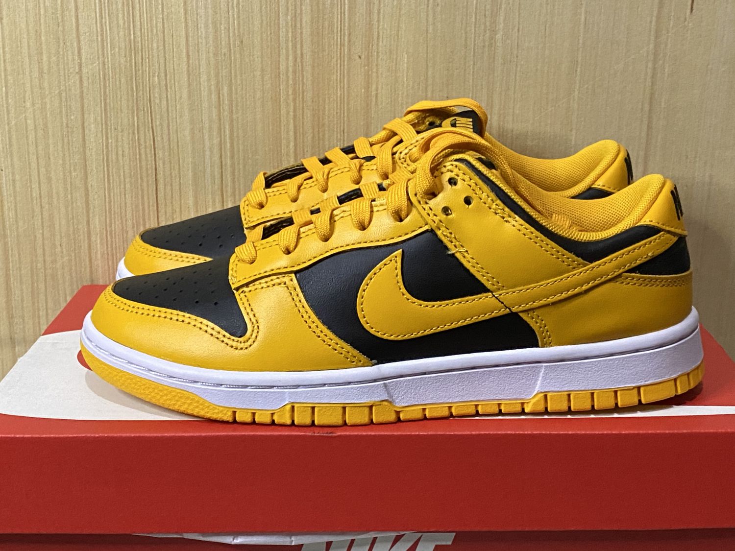 Nike Dunk Low Championship Goldenrod (2021) | AfterMarket
